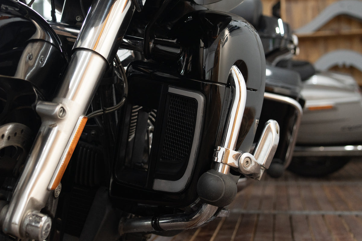 Harley Davidson modified leg protection box for road glide/sport glide ...
